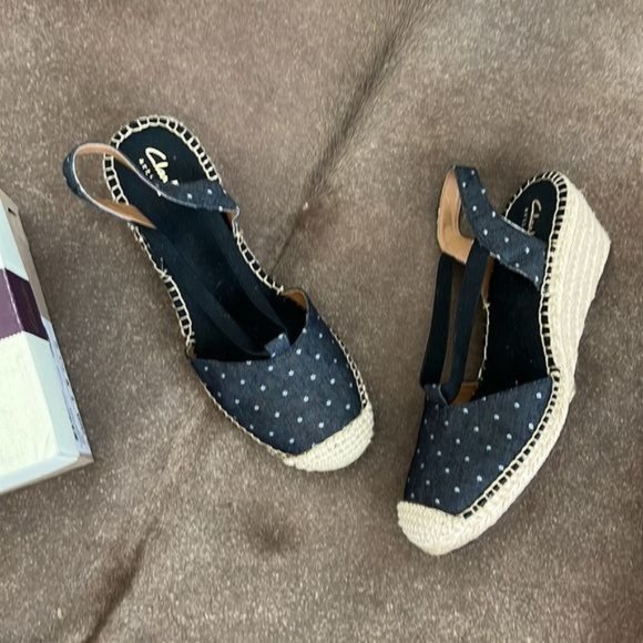 Clarks | Shoes | Clarks Petrina Kaelie Espadrilles Dotted Jute Sandals ...
